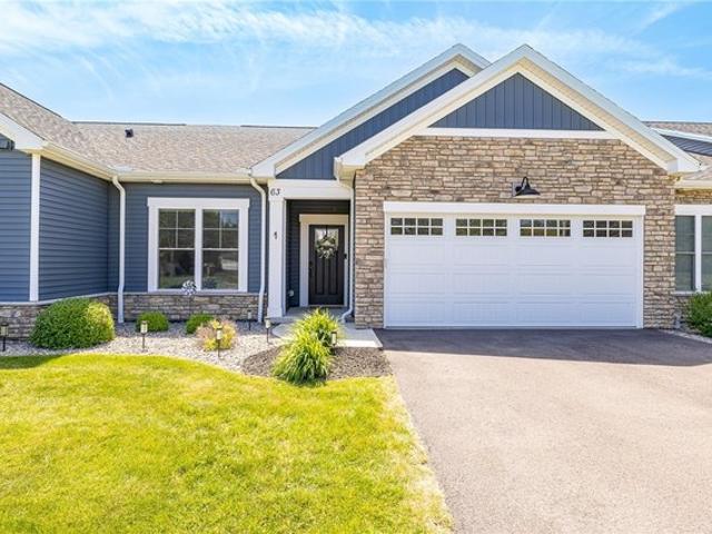 63 Autumn Leaf Trl, Webster, NY 14580