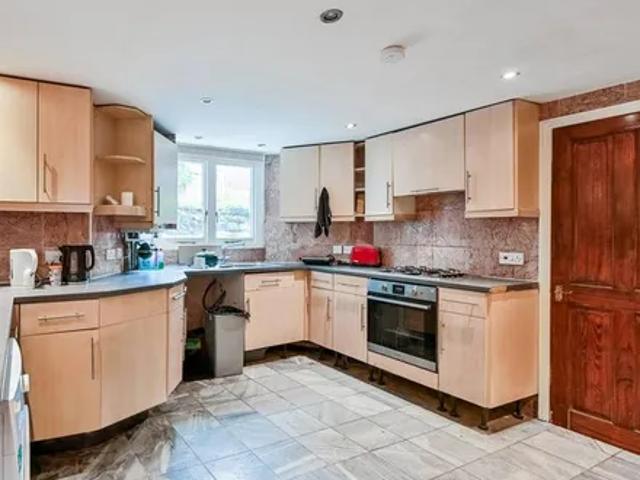 63 Belmont Hill, London, SE13 5AX, United Kingdom | 6 bed house for rent #131561532 | Rentberry