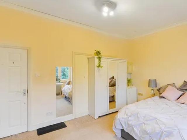 63 Belsize Park Gardens, London, NW3 4JN, United Kingdom | Studio apartment for rent #134703753 | Rentberry