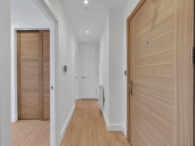63 Croydon Road, Penge, London SE20, 2 bed flat to rent, £1,800 pcm | PrimeLocation