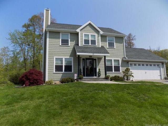 63 Deercrest Dr, Torrington, CT 06790