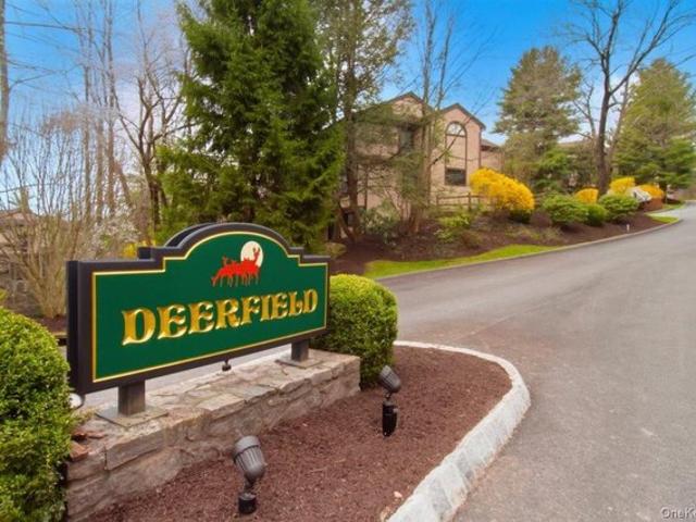 63 Deerfield Ln Unit 63, Ossining, NY 10562