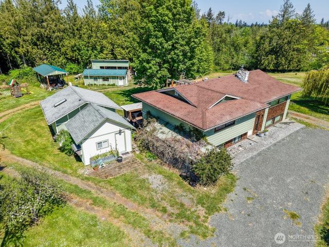 63 E Arnette Road