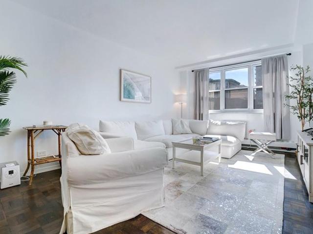 63 E 9th St Apt 7R, New York, NY 10003