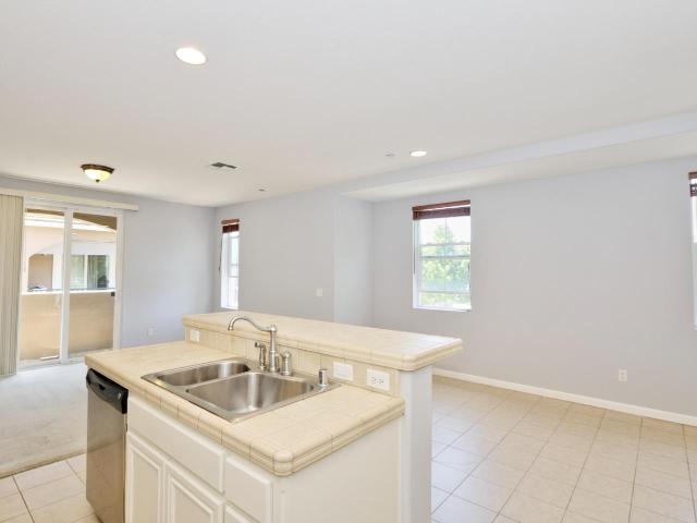 63 Ede Lane