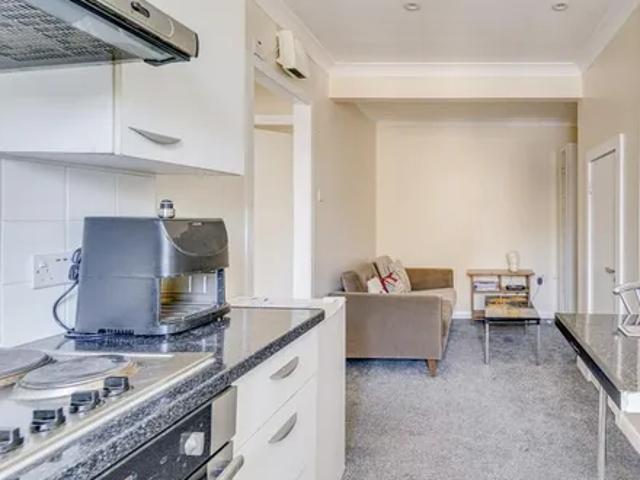 63 Essex Road, London, N1 8LR, United Kingdom | 2 bed apartment for rent #128465833 | Rentberry