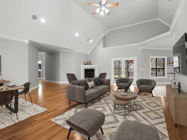 63 Fawn Ln, Paris, TN 38242 | MLS #3060 | Compass