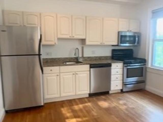 63 Gates St Apt 2, Boston, MA 02127