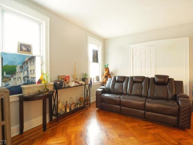 63 Grove St