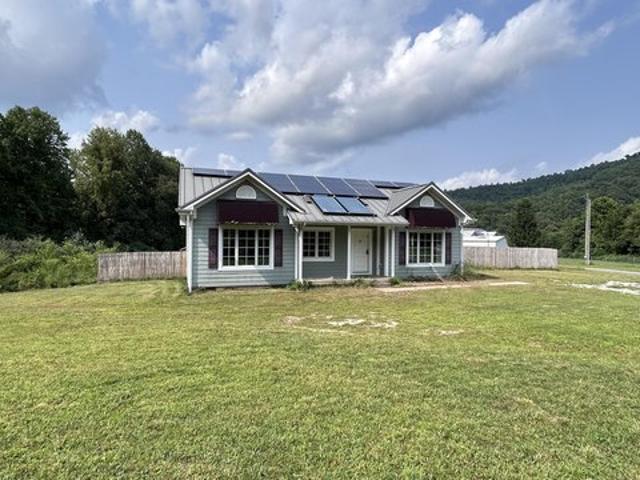 63 Green Valley Rd, Williamsburg, KY 40769