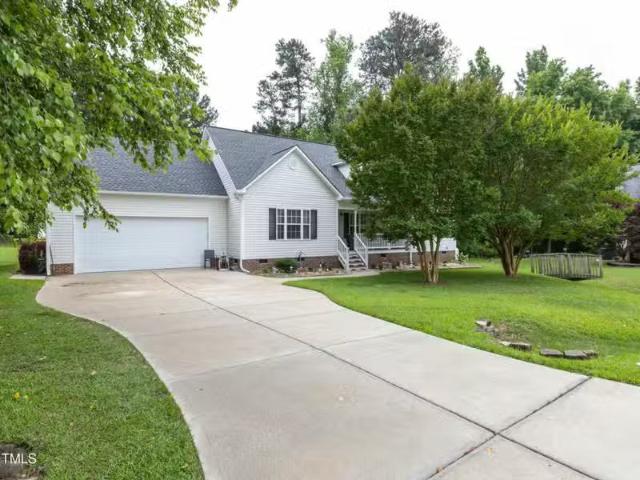 63 HALTER CT, ANGIER, NC 27501 Single Family Residence For Sal.