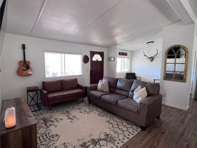 63 Hawes Ct, Wofford Heights, CA 93285