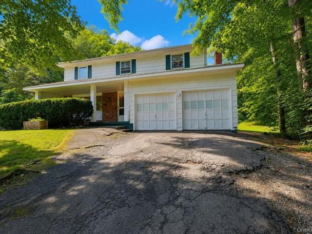 63 Hubshop Rd, Chester, NY 10918