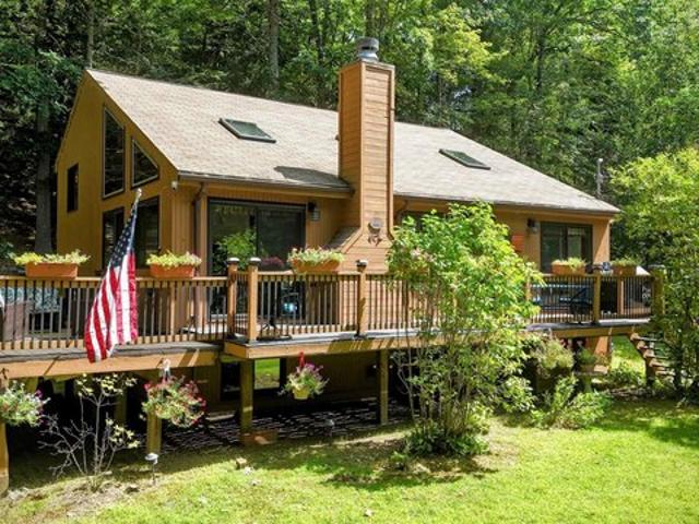 63 Kinsman Rd, Haverhill, NH 03785