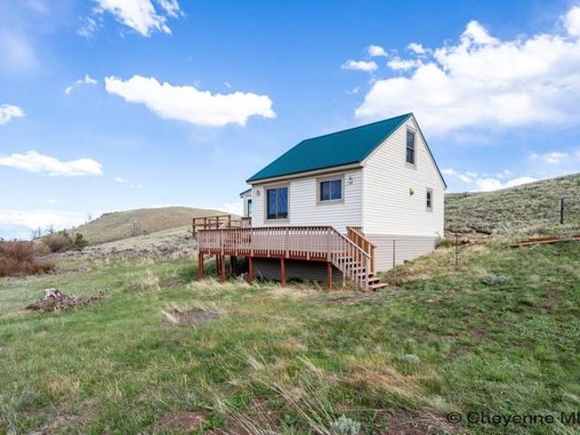 63 Klondike Rd, Buford, WY 82052