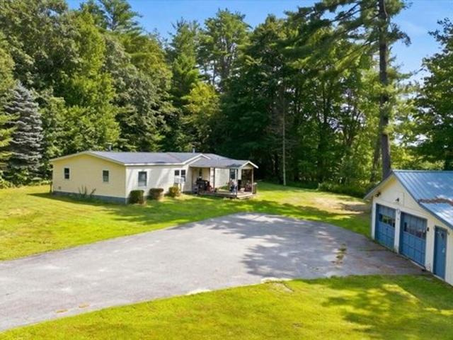 63 Main St, Turner, ME 04282