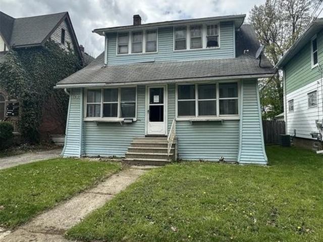 63 Mark Ave, Pontiac, MI 48341