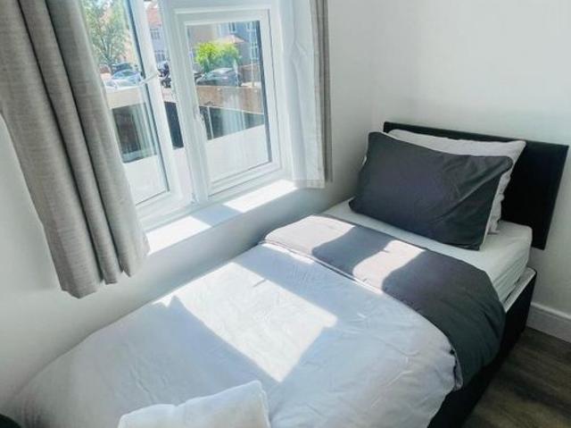 63 North Hyde Road, Hayes UB3, Room to rent, £950 pcm | PrimeLocation