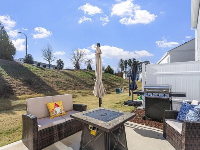 63 Pale Moss Dr, Clayton, NC 27527