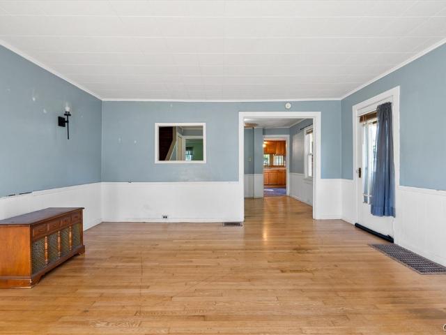 63 Perrine Street