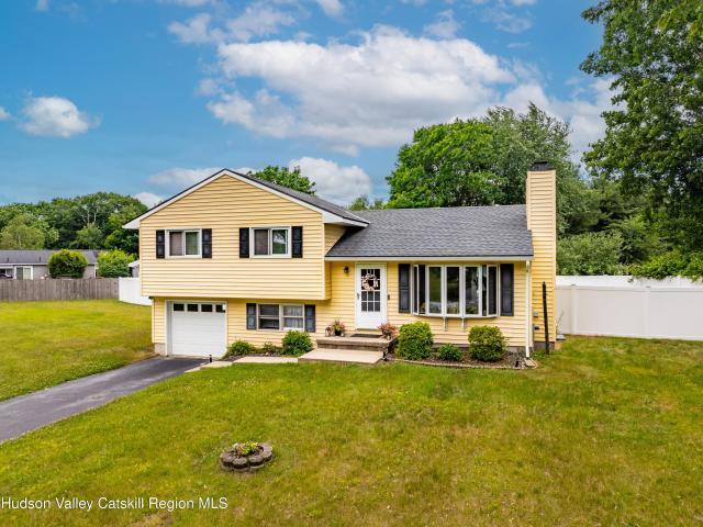63 Rossman Circle