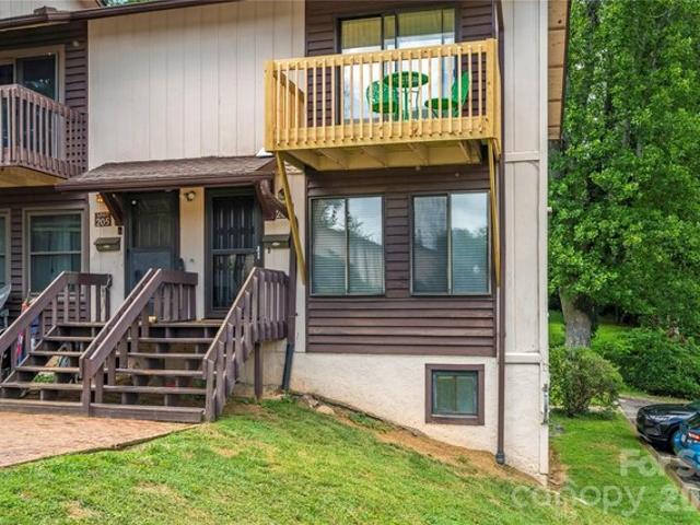 63 Shepard Sq Unit 206, Brevard, NC 28712