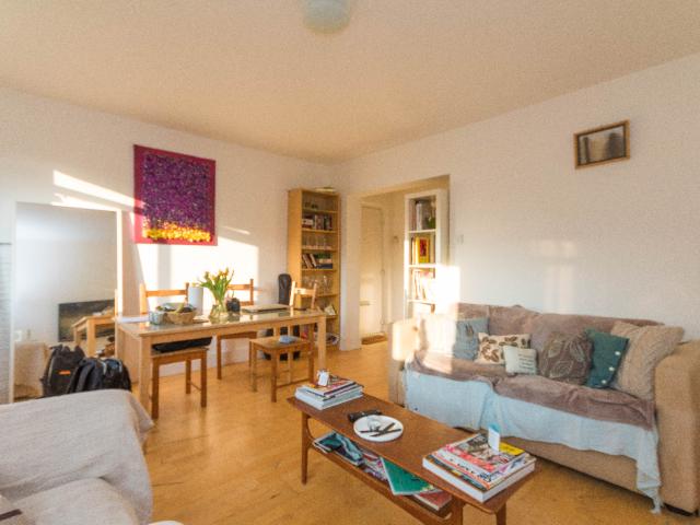 63 Sudbury Court,, SW8