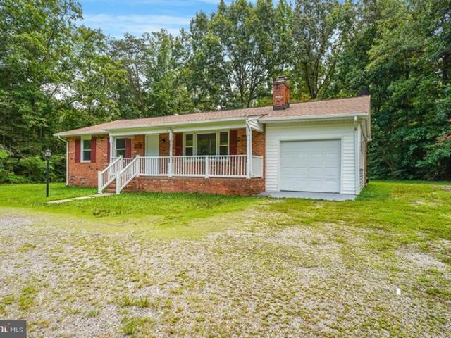 6004 Massaponax Church Rd, Fredericksburg, VA 22407