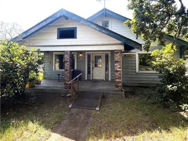 6004 NE 108th Ave, Vancouver, WA 98662