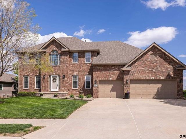 6005 N 163rd St, Bennington, NE 68116