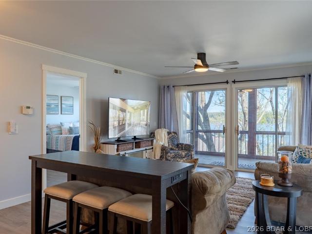 6005 Baydy Peak Road 1104