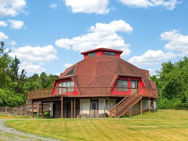 6005 Bopp Hill Rd, Pulaski, VA 24301