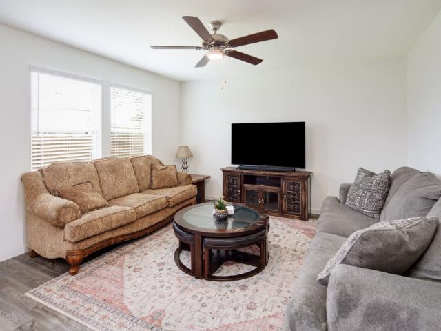 6005 Eagle Ridge
