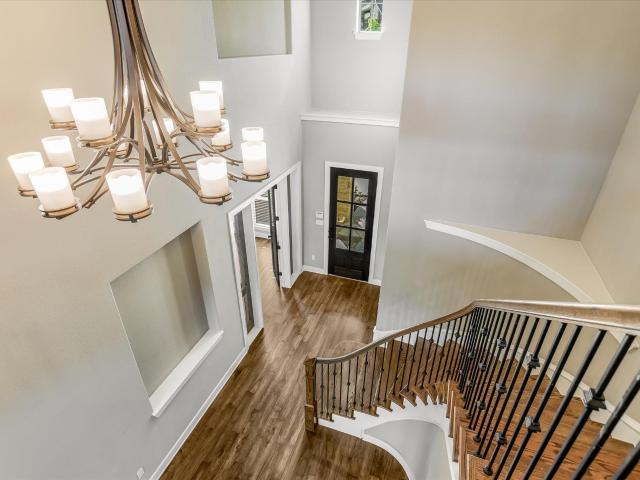 6005 Empresa Dr