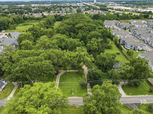 6005 Fir Rd, Granger, IN 46530 | MLS #202604