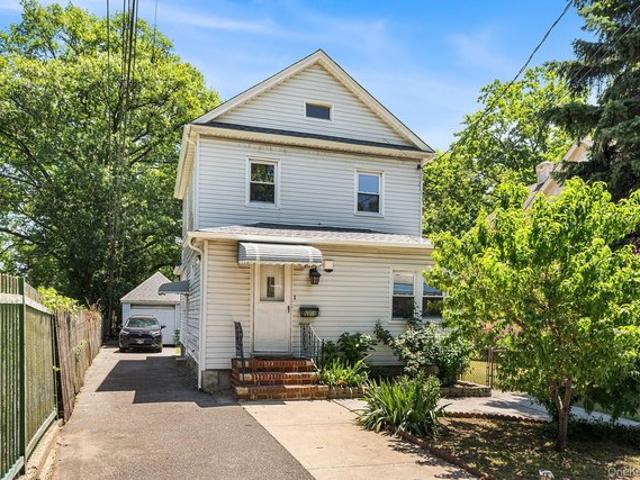 6005 th St, Fresh Meadows, NY 11365