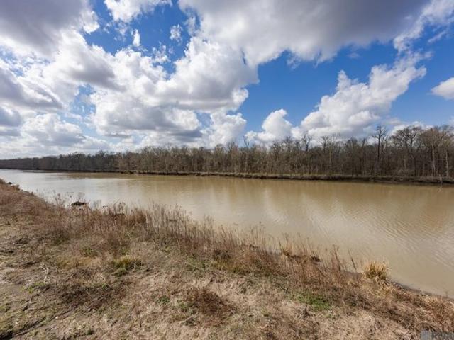 6006 Mill Town Rd, Brusly, LA 70719