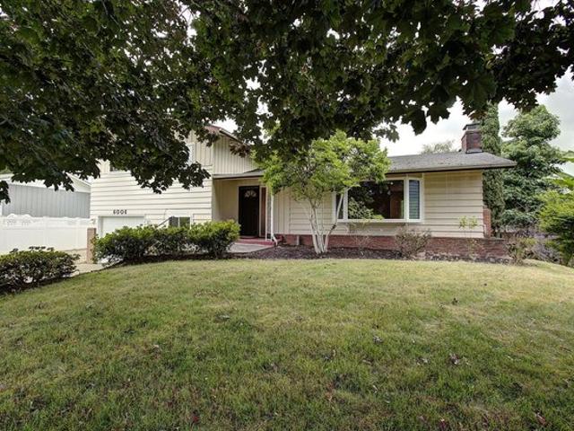 6006 NW Cherry St, Vancouver, WA 98663