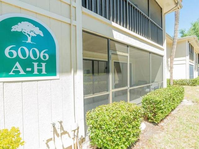 6006 Laketree Ln #E, Temple Terrace, FL 33617