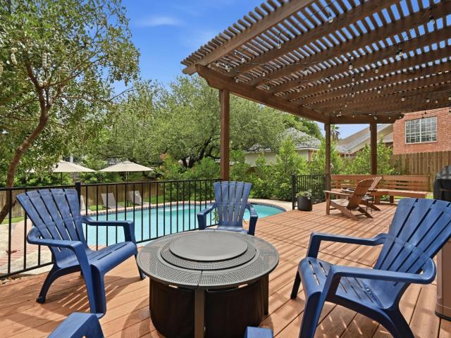 6006 Sierra Arbor Ct