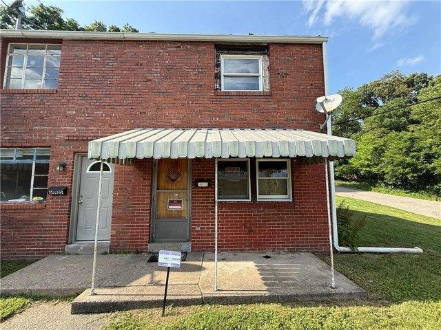 6006 Soltis Dr, Clairton, PA 15025