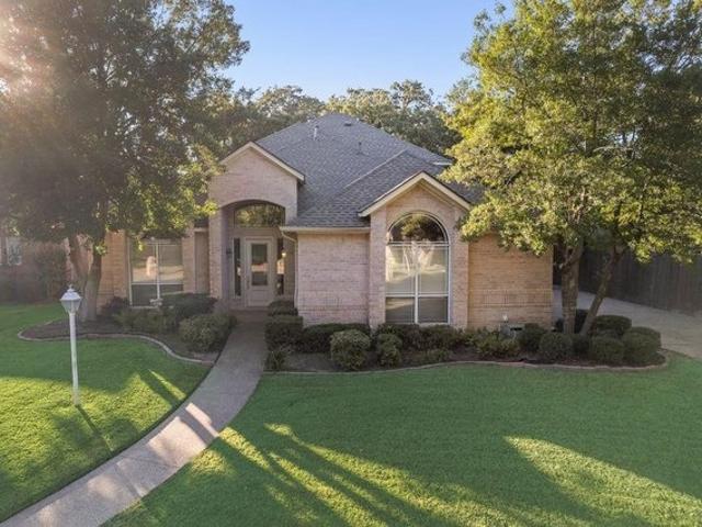 6006 Wallace Meadows Ct, Arlington, TX 76001