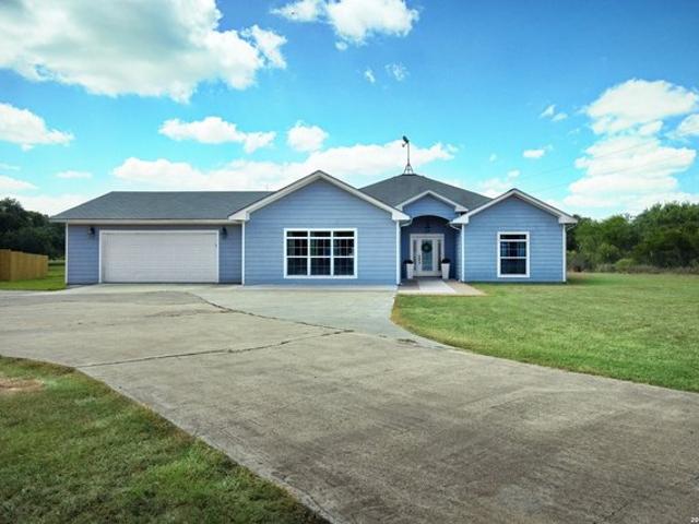 6006 Yucca Trl, Beeville, TX 78102