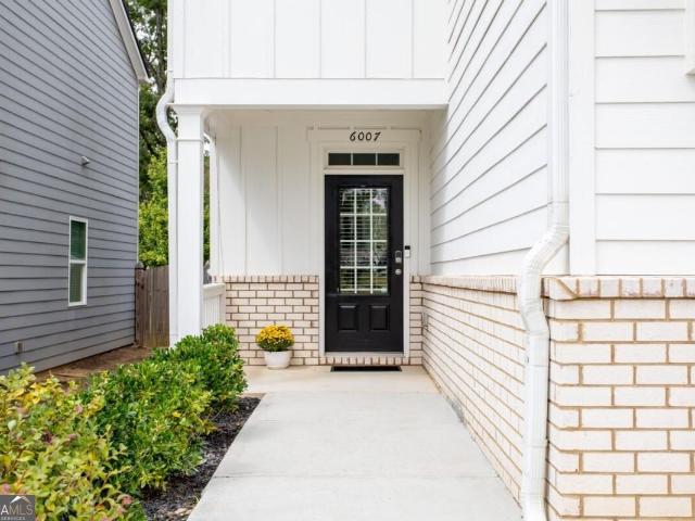 6007 Hoot Owl Lane