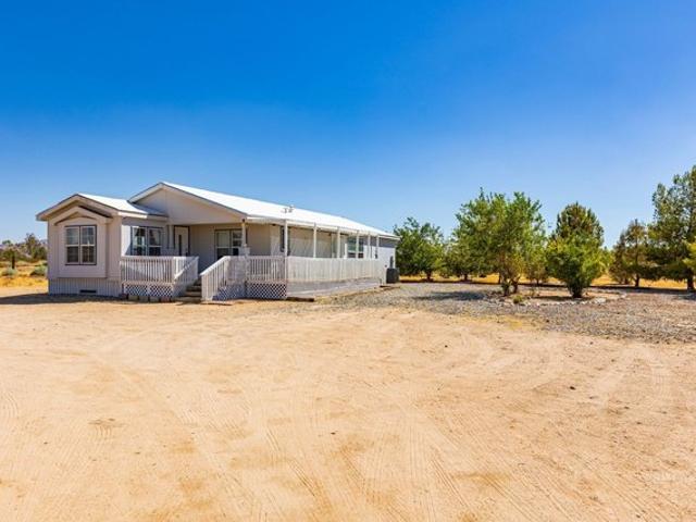6007 W Felspar Ave, Inyokern, CA 93527