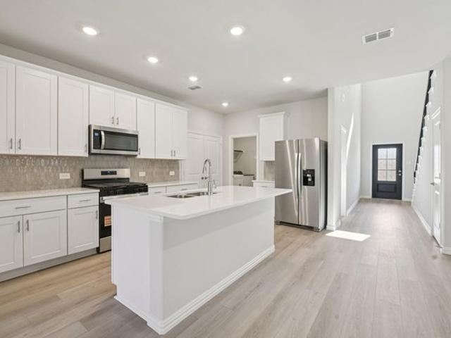 6008 Belchamp Dr, Princeton, TX 75071