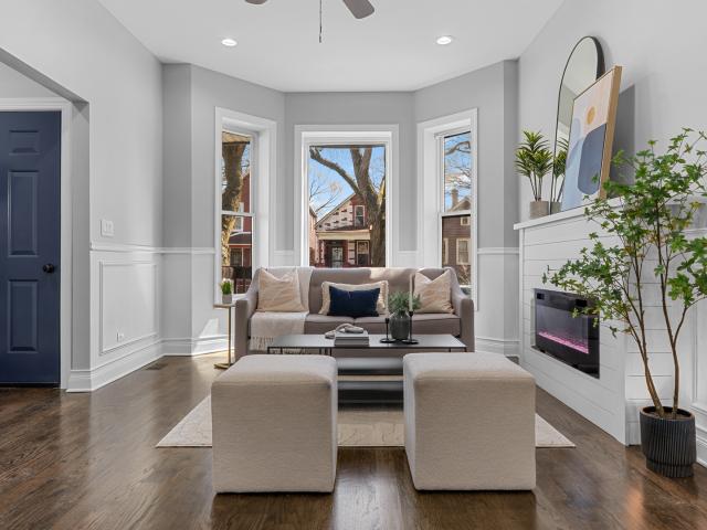 6008 S Carpenter St, Chicago, IL 60621 | MLS #12612 | Compass