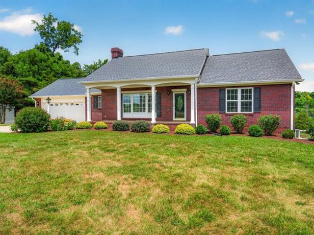 6009 Osceola Ossipee Rd, Browns Summit, NC 27214