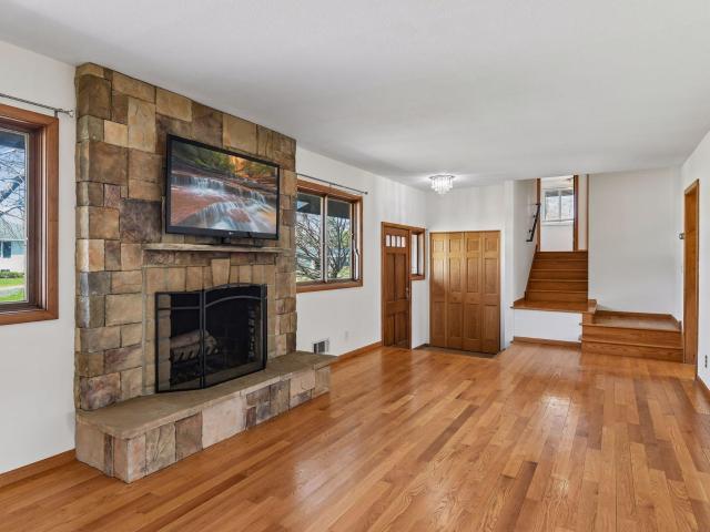 6009 Chapel Drive