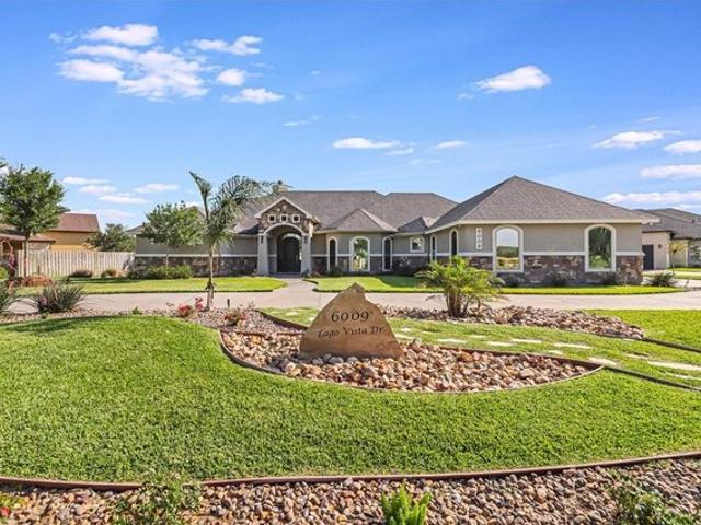 6009 Lago Vista Dr, Corpus Christi, TX 78414